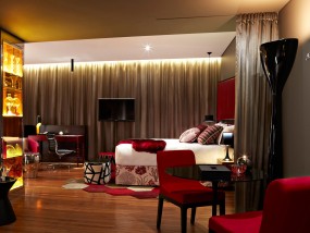 QT Sydney hotel Rooms & Suites - Sydney, Australia - Mr & Mrs Smith
